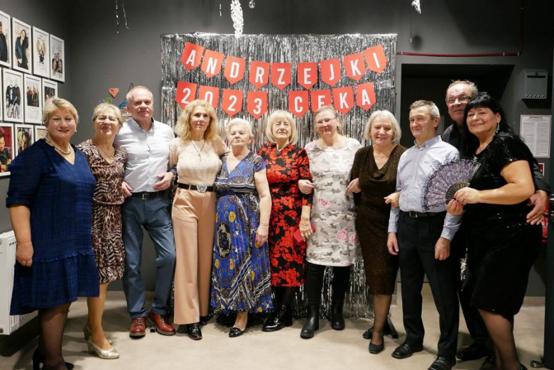Andrzejkowy Bal Seniora w PCeKa - galeria 49/49 - Echo Średzkie - Najciekawsze informacje z ...